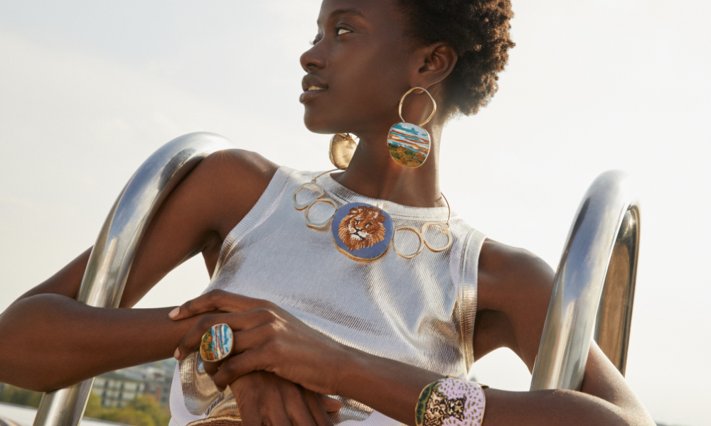 Buro 24 - ARTIST FATMA MOSTAFA UNVEILS ALL ABOUT HER ELECTRIC COLLABOR ...